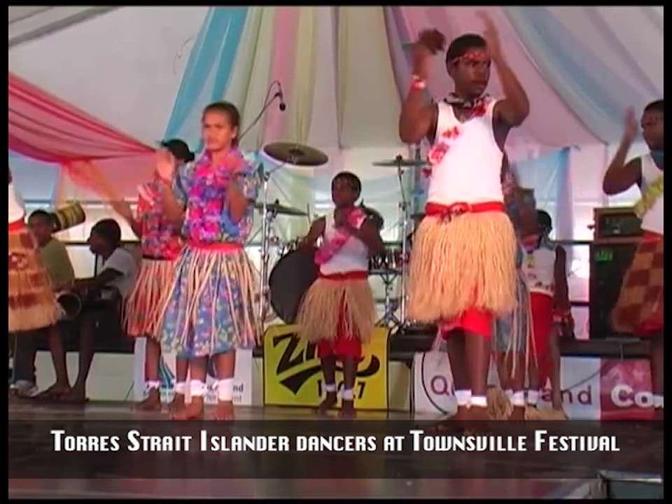 Torres Strait Islander dancers at Townsville Festival (2)